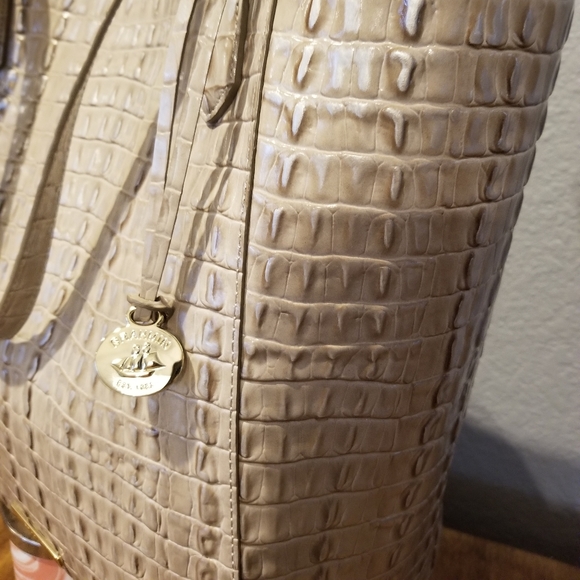 Brahmin | Bags | Brahmin Grey La Scala Jayden Tote Skyler Set Nwt ...